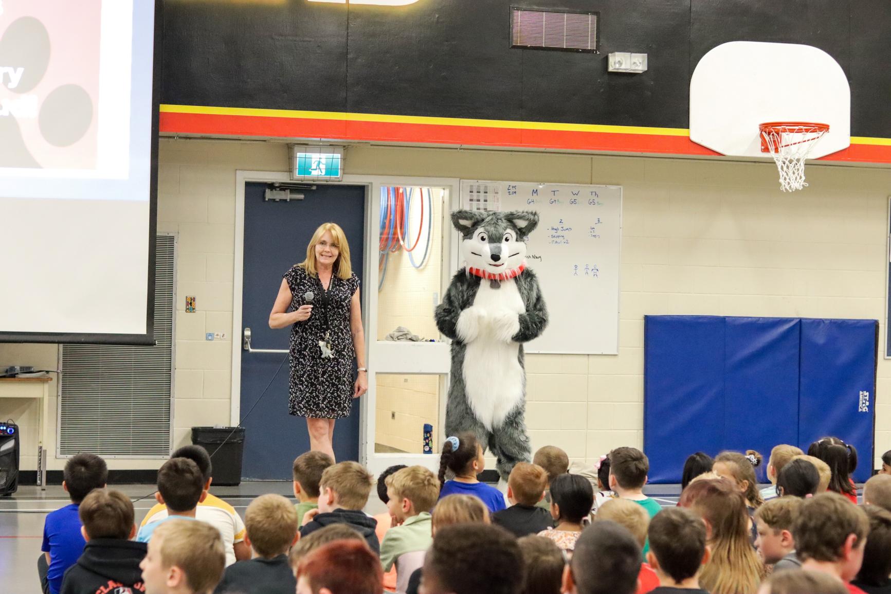 McMillan Elementary Students Dance Their Way to Support Local SPCA | Abbotsford School District